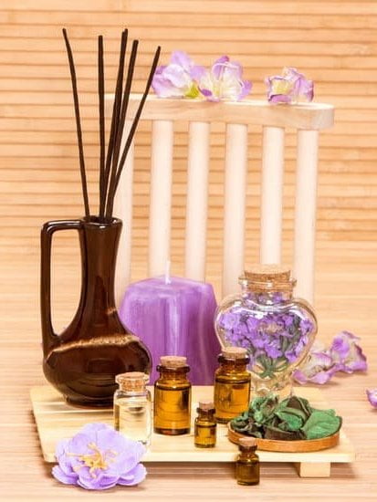 Aromatherapy In Holistic Healing | Deep Aromatherapy