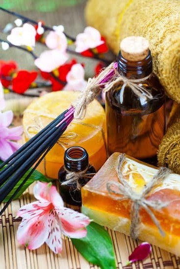 How To Make An Aromatherapy Product At Home | Deep Aromatherapy