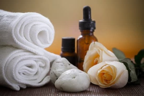 How To Use Avon Uplifting Aromatherapy Incense Cones | Deep Aromatherapy