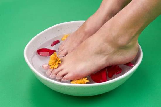 Aera Smart Wi-Fi Home Fragrance And Aromatherapy Diffuser | Deep ...